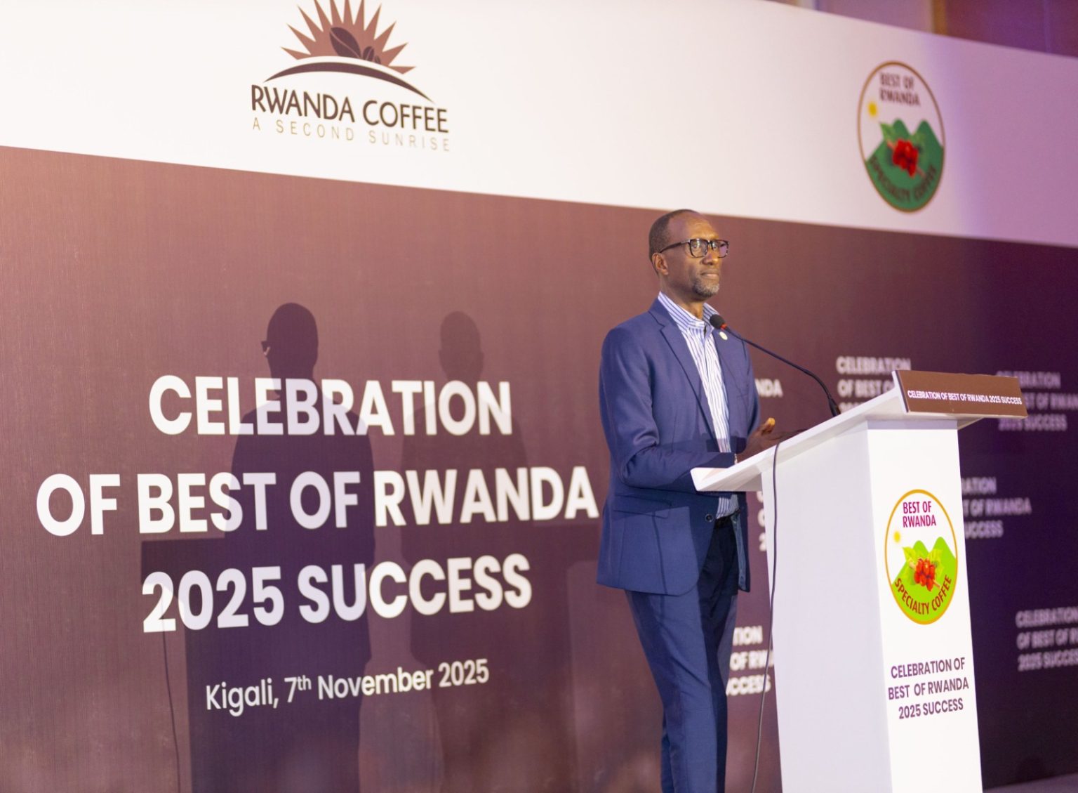 » Abanyarwanda banywa 5% by’ikawa bejeje ImvahoNshya